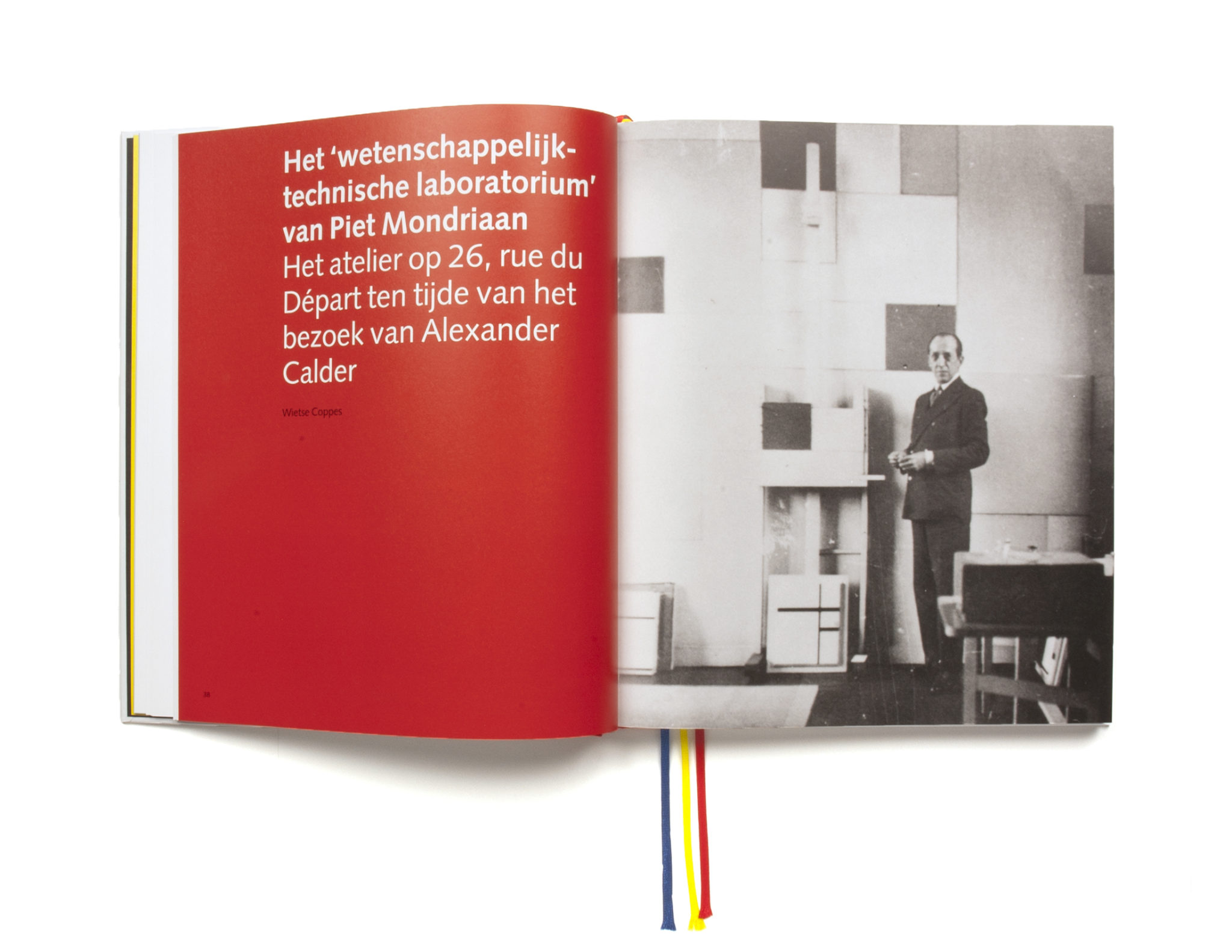 Gemeentemuseum Den Haag – Alexander Calder « Typography Interiority ...